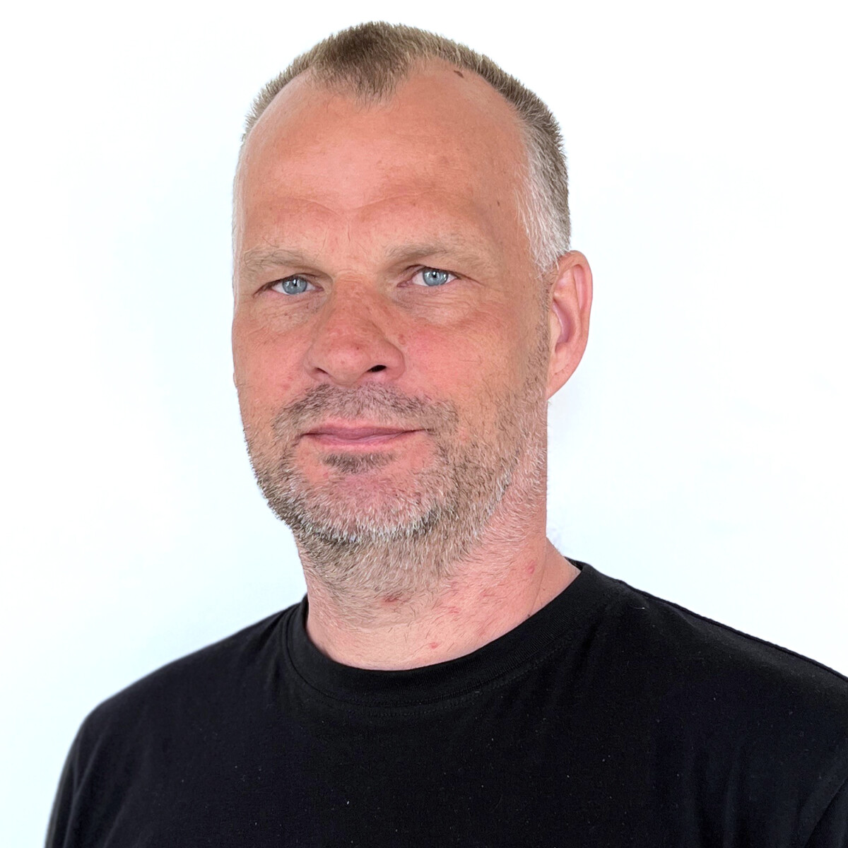 Kontakt | Meldgaard Handel A/S